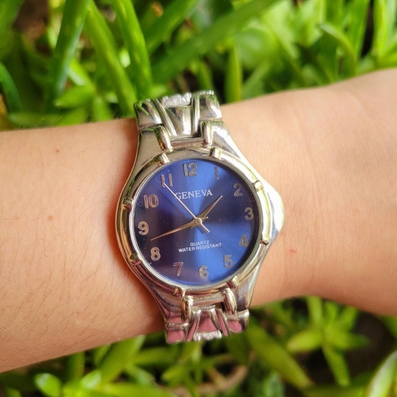 Geneva | Accessories | Vintage Mens Navy Geneva Quartz Movement Watch ...